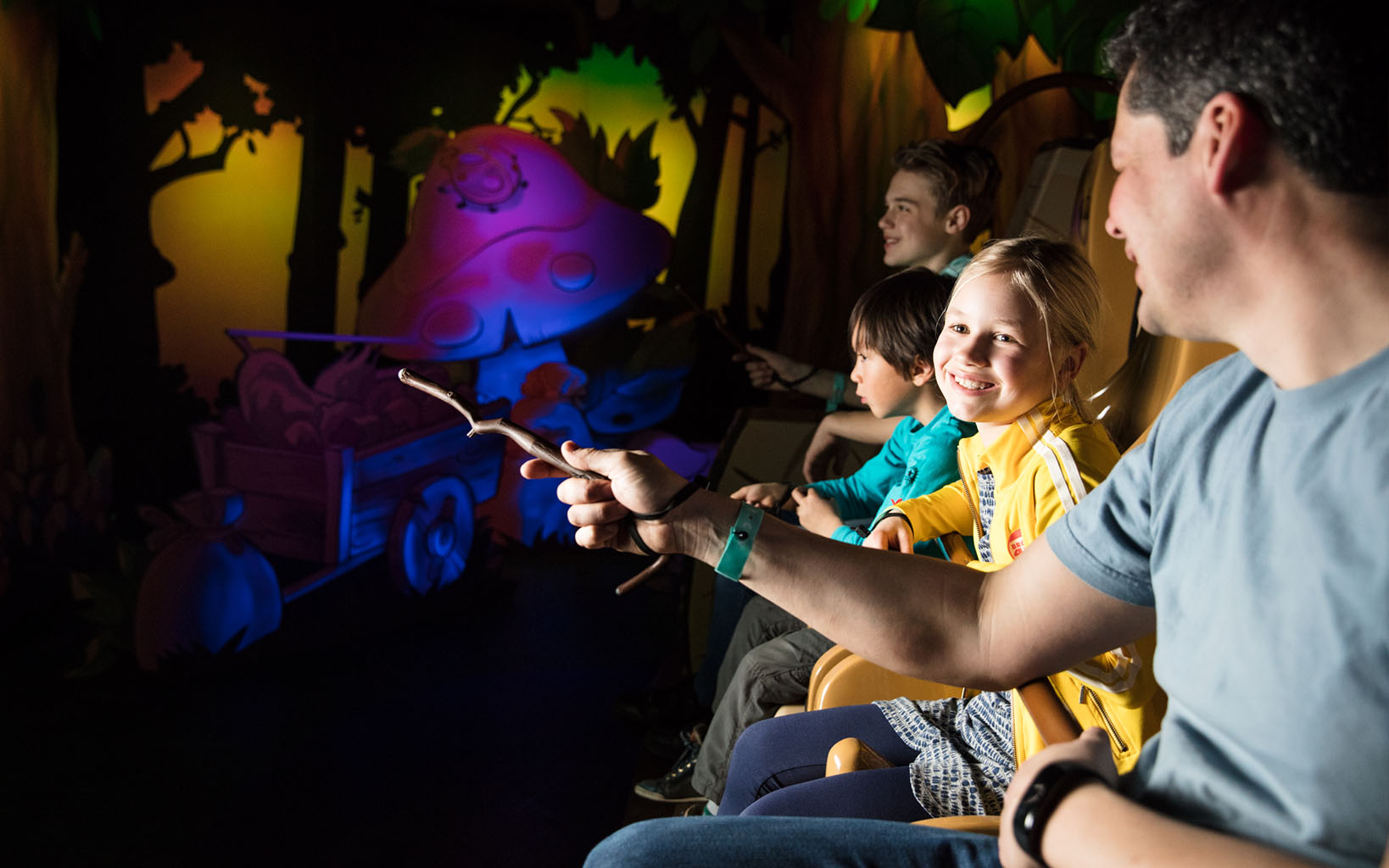 Creating Shared Memories Through Impactful Interaction - Alterface Interactive Dark Rides